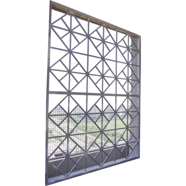 Quality Decorative Wrought Iron Staircase Fence Deck Railing 1mm 2mm thickness Eco Friendly for sale