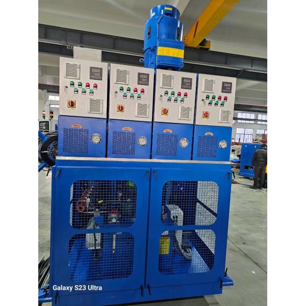 Quality TCR-150 Continuous in-Line Gear-Pump Rubber Straining Machine with 90 Max for sale