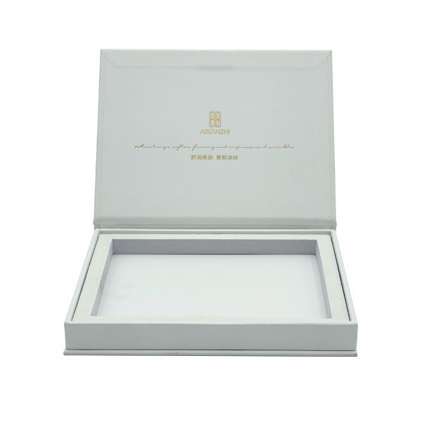 Quality Colorful Magnet Closure Cosmetic Packaging Box﻿ Rigid Magnetic Lid Gift Box for sale