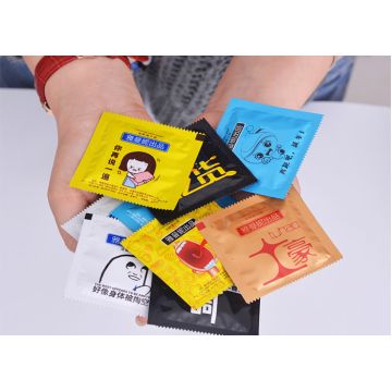 Quality High Speed Wet Tissue Making Machine ,Canteen Wet Napkin Packing Machine for sale