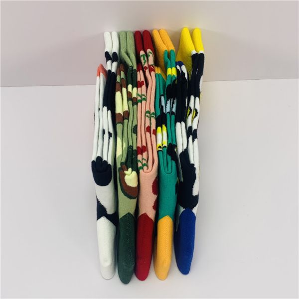 Quality Cost Funny Happy Fashion Socks with Custom Cartoon Food Fruit Print in Regular for sale