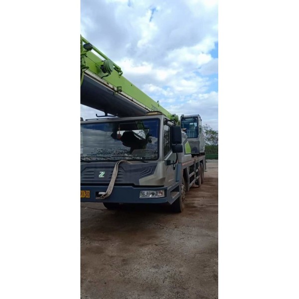 Quality Zoomlion 25t Used Truck Crane QY25H For Logistics And Construction for sale