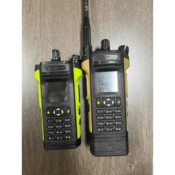 Quality 800kg Long Talk Range Portable Two Way Radio Walkie Talkie for Wireless for sale
