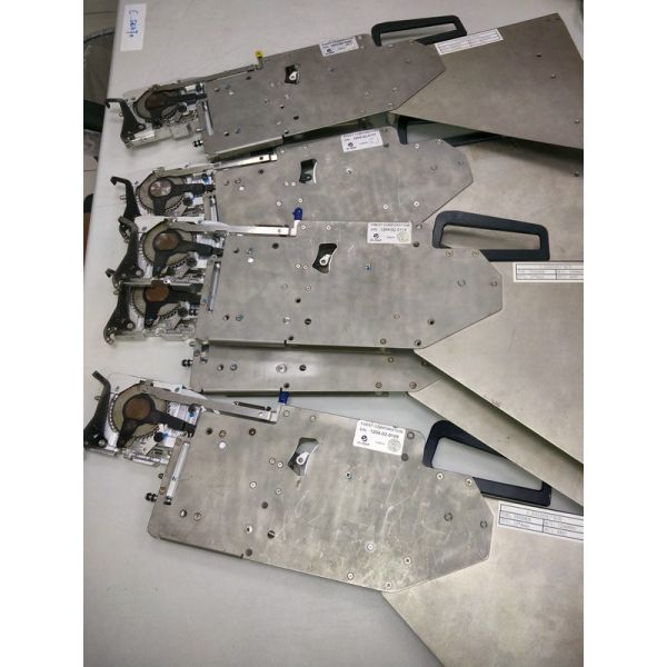 Quality Evest 12mm Feeder For Evest EM-760L SMT Machine Original used, good condition for sale