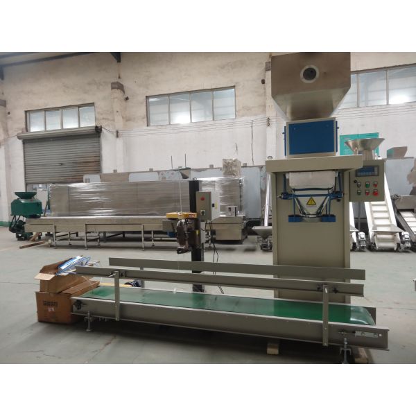 Quality Woven Bag Filling Equipment Plastic Pouch Packing Machine For Poultry Feed for sale