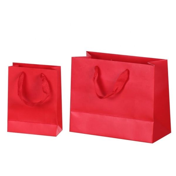 Quality Gift Packaging White Cardboard Paper Bag with Handle Custom Order Accepted for sale