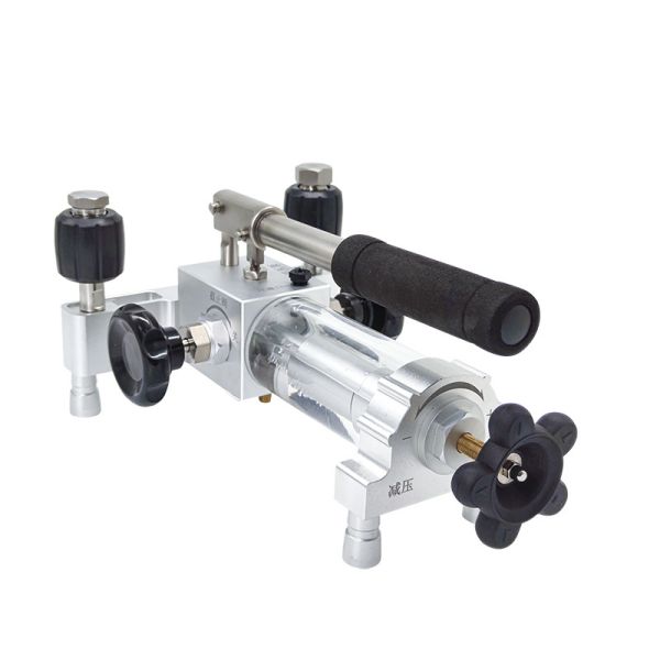 Quality 70Mpa Hydraulic Pressure Source Portable Pressure Gauge Calibrator With Pre for sale