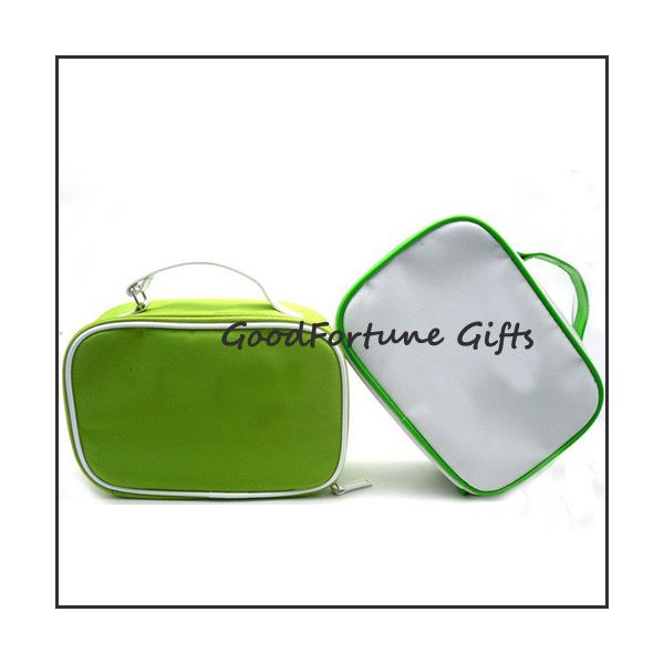 Quality Waterproof Pvc Custom Bag Portable Cosmetic Wash Bag With Tote Handle for sale