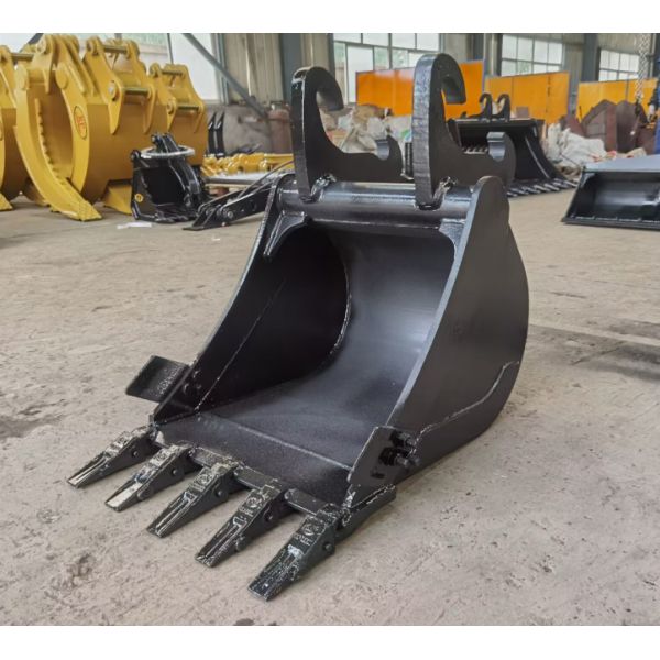 Quality Solid Steel Construction Excavator Digging Bucket Standard General Purpose for sale