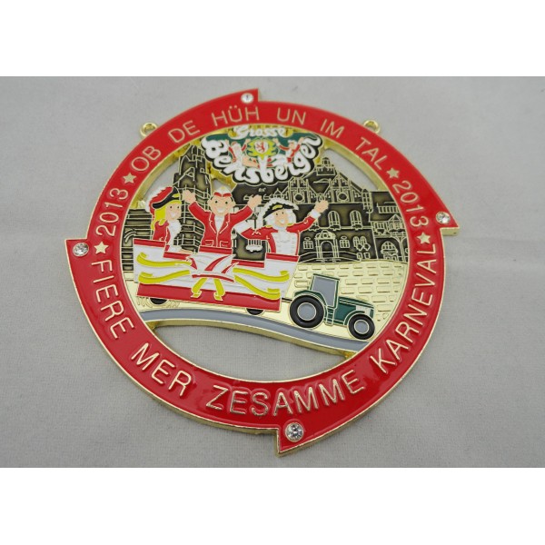 Quality Custom Fiere Die Cast, Die Struck, Stamped Mer Zesamme Karneval medal by Two Tones Plating for sale