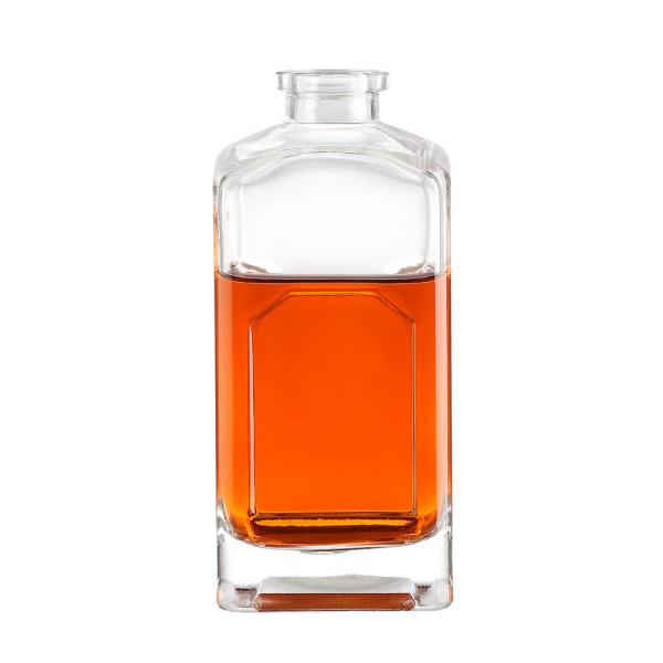 Quality Whisky Vodka Rum Spirits Glass Bottle with Screw Cap and Decal Surface in 700ml for sale