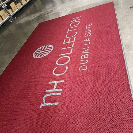 Quality Stain-Resistant Nylon Commercial Carpet Runner For Commercial Settings for sale