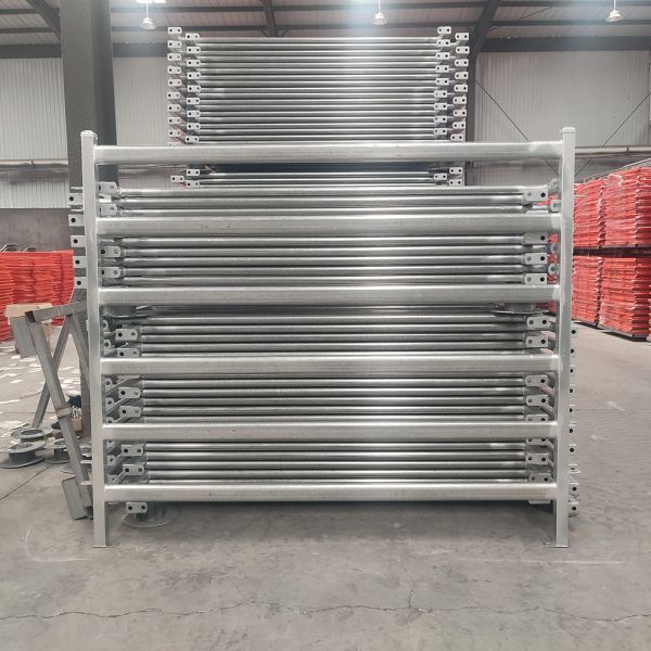 Quality 2.5m Length Livestock Fencing Panels PVC Coated Cattle Mesh Panels for sale