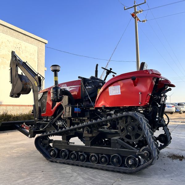 Quality Agriculture Small Four Wheel Drive Tractors 120Hp With Excavator for sale
