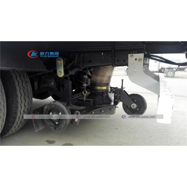 Quality EURO 4 5 Ton ISUZU LHD Vacuum Road Sweeper Truck for sale