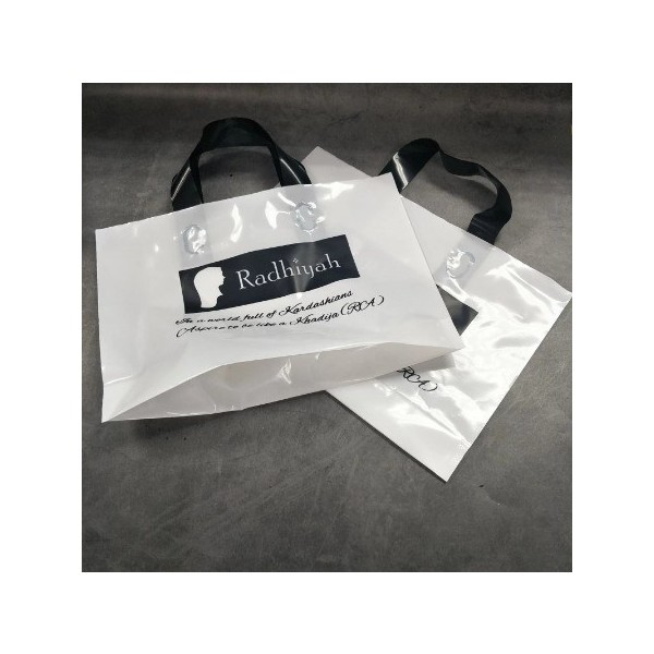 Quality Trending Products Customized Logo Print PE Plastic Shopping Bag With Logo for sale