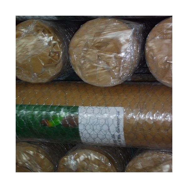 Quality PVC Coated Or Galvanized Hexagonal Chicken Wire Mesh For Poultry for sale
