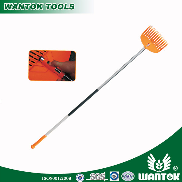 Quality Telescopic Aluminium Handle Plastic Garden Rake for Easy Leaf and Debris for sale
