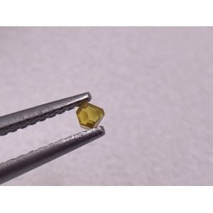 Quality 1mm - 4mm Synthetic Monocrystalline Diamond Rough Hpht Diamond Abrasives for sale