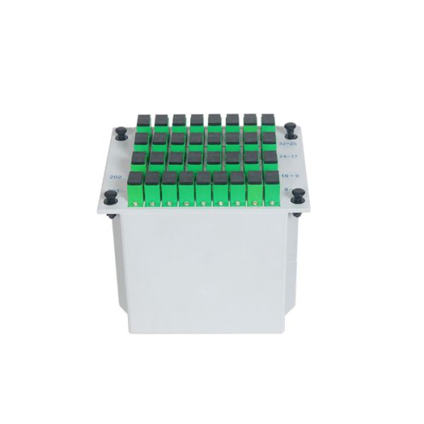 Quality SC APC Fiber Optical Splitter 1×32 Single Mode Low PDL Compact Design for sale