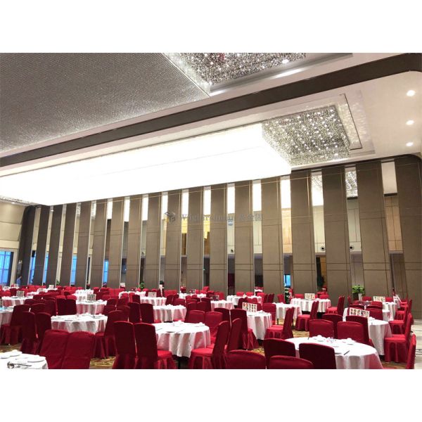 Quality 1200mm Width Folding Partition Walls Soundproofing For Exhibition Centers for sale