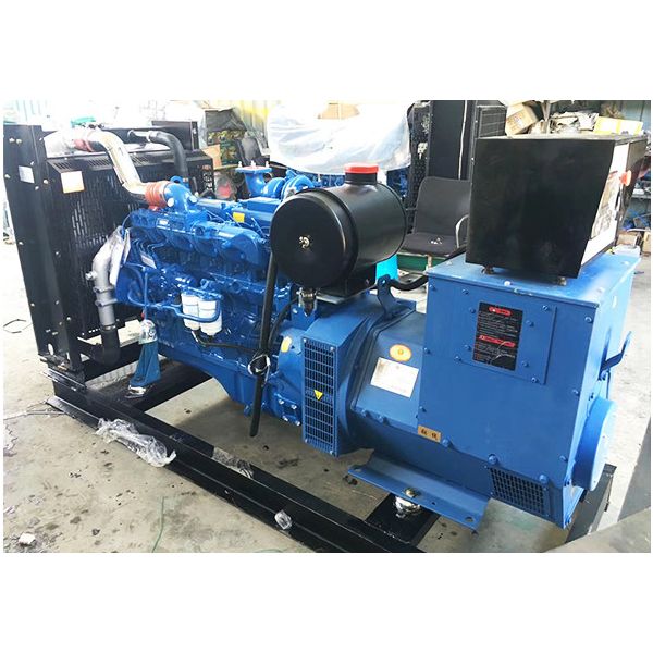 Quality 22kW-2940kW 400V Low Emissions Diesel Engine Generator Set With Electric Starting Method for sale