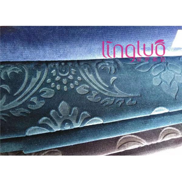 Quality Tear Resistant Jacquard Sofa Fabric Embroidered 100% Polyester for sale