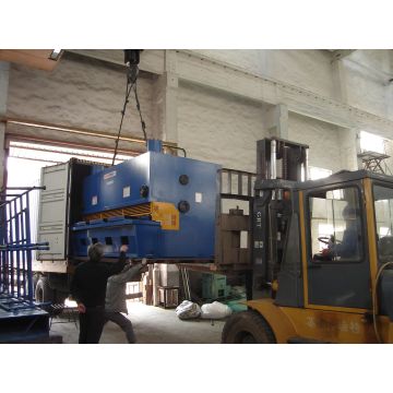 Quality 55Kw 30mm Thickness CNC Hydraulic Shearing Machine With Rectangular Blade for sale