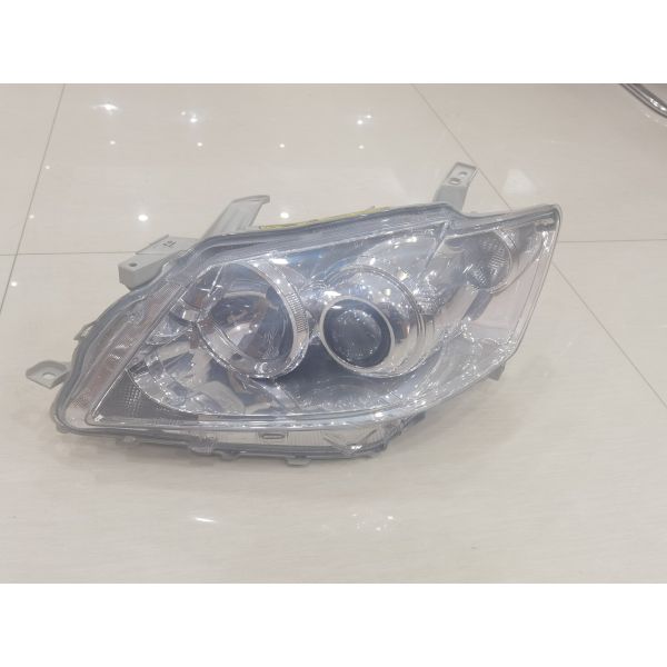 Quality Auto Spare Car Led Headlights For Toyto Camry 2018 2019 2020 Manufacture High Quality Xenon Front Light Hot Sale Supplier Middle-east Type for sale