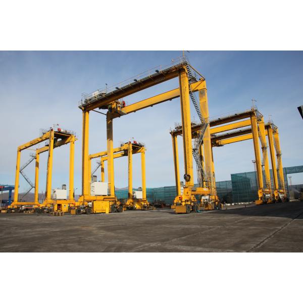Quality Rubber Tire Double Girder Container Gantry Crane With Telescopic Spreader for sale
