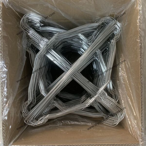 Quality Disposable Galvanized Wire Hanger Customized Diameter Smooth for sale