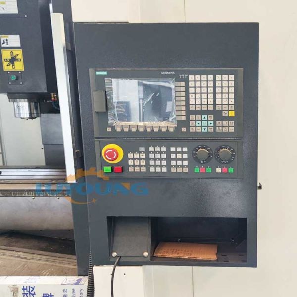 Quality 5 4 3 Axis Vertical Machining Center Vmc1370 High Speed Cnc Milling Machine for sale