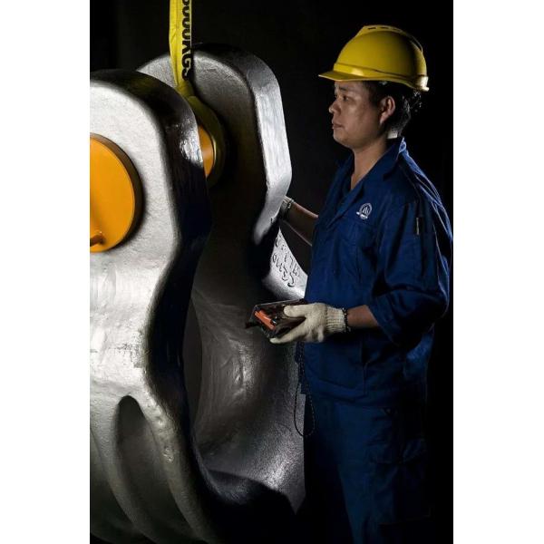 Quality 900 Tonne Wide Body Shackles for sale
