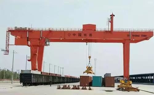 Quality Production Double Beam Overhead Crane Working Class A5-A8 And Remote Controlled Operation for sale
