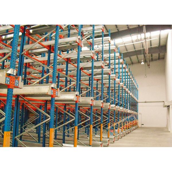 Quality Heavy Load Radio Shuttle Racking , Pallet Shuttle Racking Battery Powered for sale