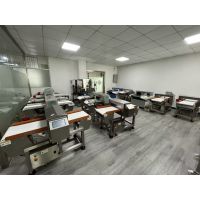 Quality Intelligent Metal Detector Machine For Food Industry IP67 Grade Automatic for sale