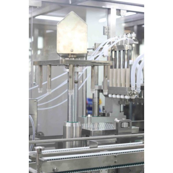Quality Automatic Liquid Pharmaceutical Prefilled Syringe Filling Machine Vacuum Aseptic for sale