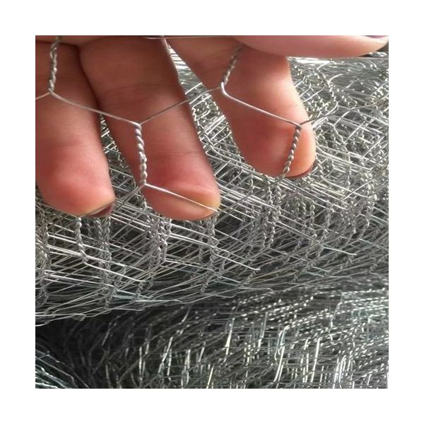 Quality PVC Coated Or Galvanized Hexagonal Chicken Wire Mesh For Poultry for sale