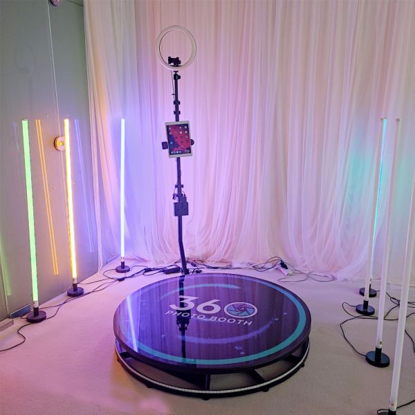Quality Automatic 360 Selfie Photo Booth Custom Logo Stand For Wedding for sale