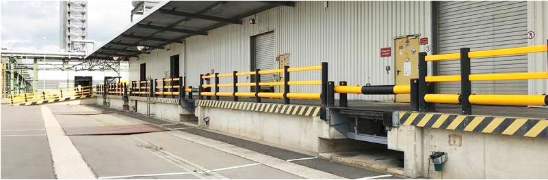 Warehouse platform Protector Anti-Collisio Safety Barrier Guardrails Sliding Doo