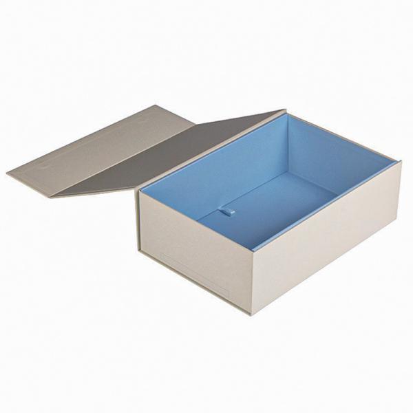 Quality Small Rigid Bridesmaid Gift Box With Sublimation Printing And Matt Lamination for sale
