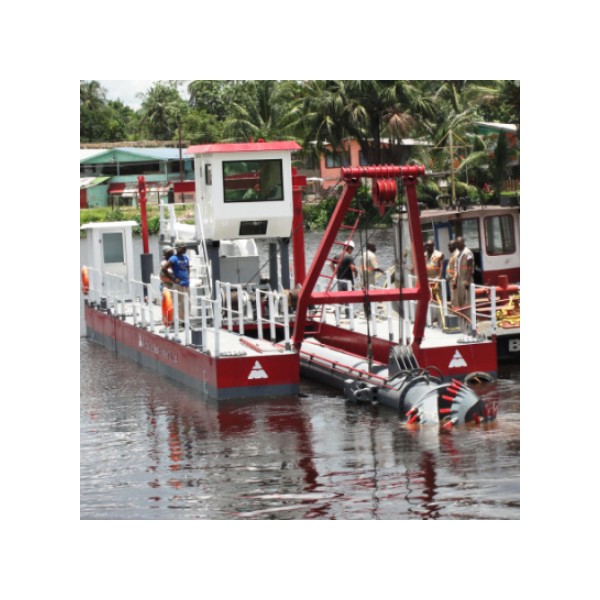 Quality 1500m3 River Small Dredger Machine 4.5m-12m Total Width Cummins 522kw Main for sale