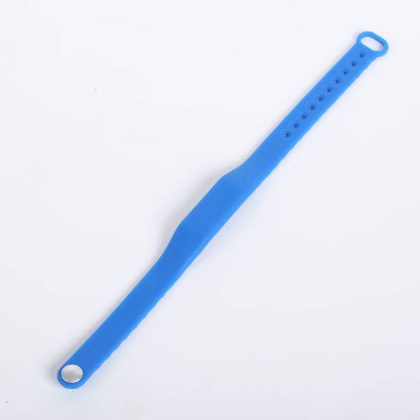 Quality Programmable Silicone ntag213 wrist band RFID NFC Bracelet for sale