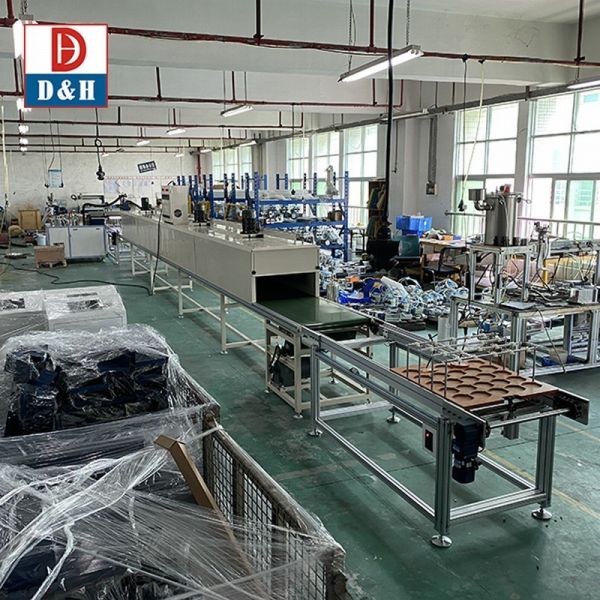 Quality 500 KG Capacity Local Glue Application Machine for Automatic Capacitor for sale