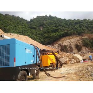 Quality Diesel Engine Driven Portable Screw Air Compressor With Inlet Air Pre Filter for sale