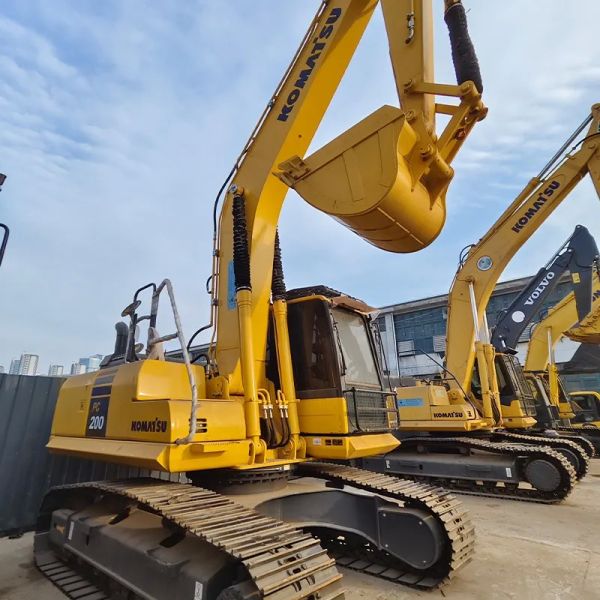 Quality Used PC200 Crawler Excavator Second Hand 20ton Digger for Sale Backhoe Ready for sale