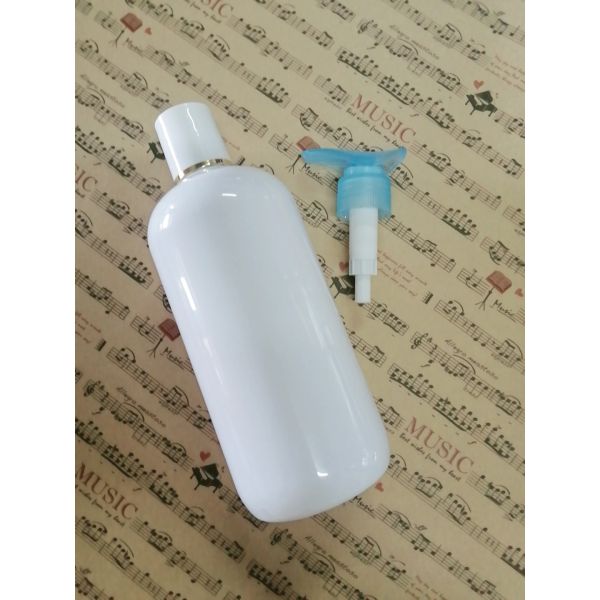 Quality Reusable Empty Plastic Bottles , Shampoo And Body Wash Bottles for sale