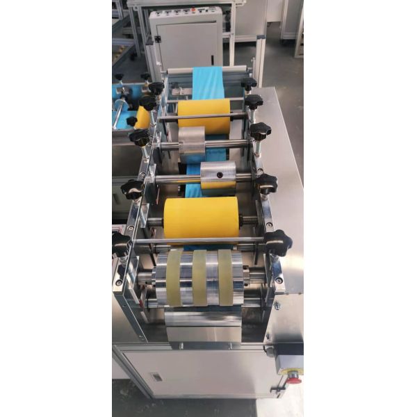 Quality 220V 90pcs/Min Disposable Non Woven Shoe Cover Making Machine for sale