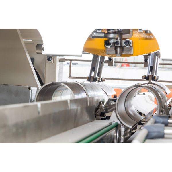 Quality Fully Automatic Large Production Scale Log Saw Cutting Machine For Factory Use for sale