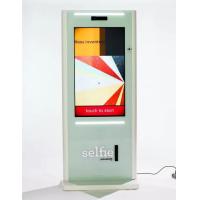 Quality Removable Photo Booth Kiosk 43 Inch Tempred Glass Surface Full HD LED Panel for sale